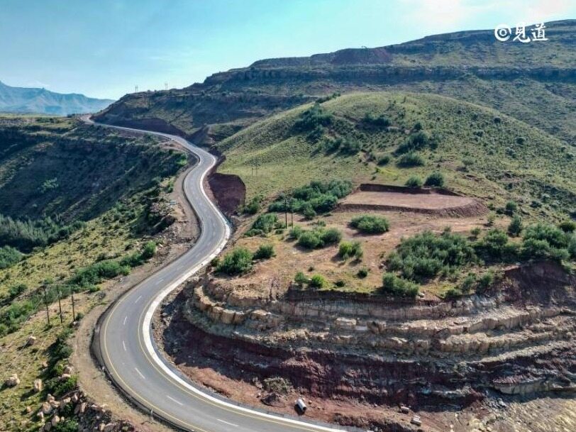The completion of the Lesotho Mose highway constructed by a Chinese ...