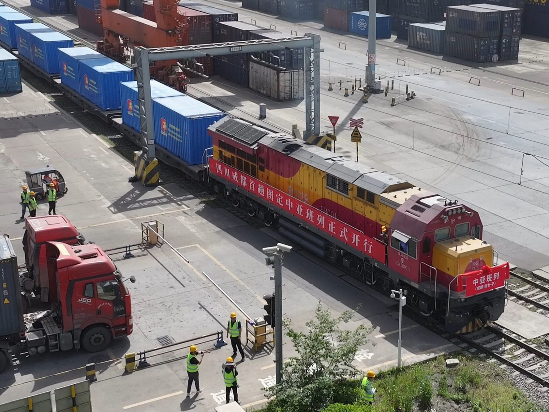 Chengdu launches the Central Asian freight train with fixed departure ...